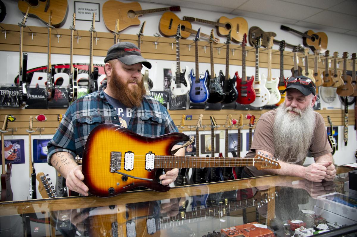 Family-owned music stores keep Spokane sounding good – Amend Music Center