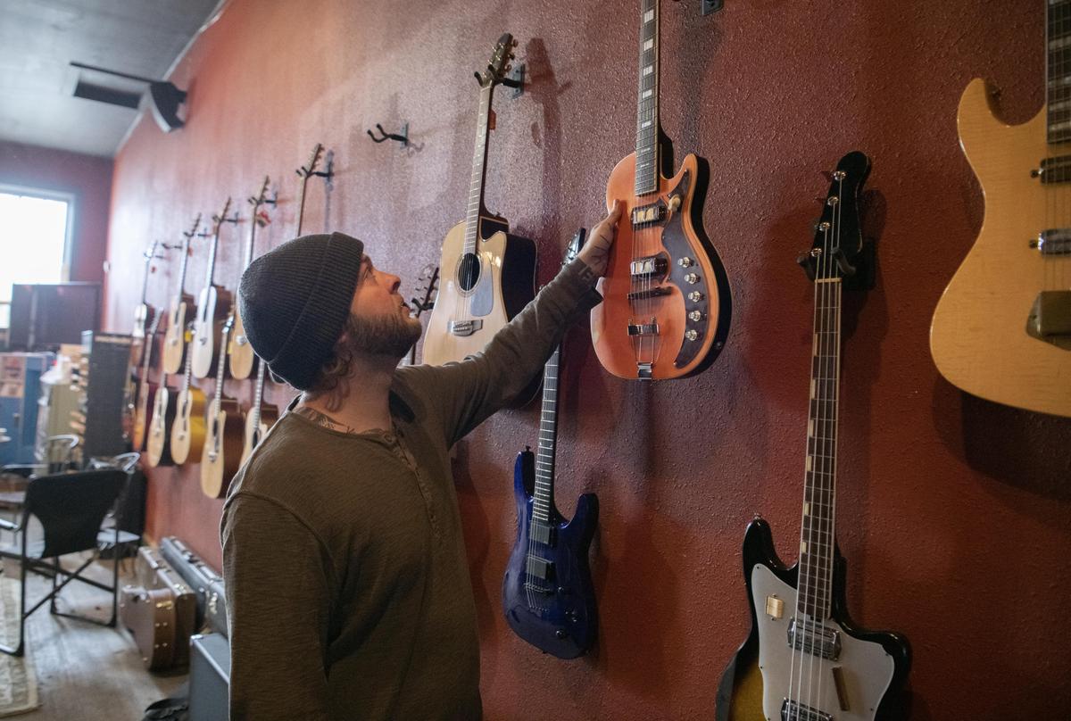 Family-owned music stores keep Spokane sounding good – Amend Music Center
